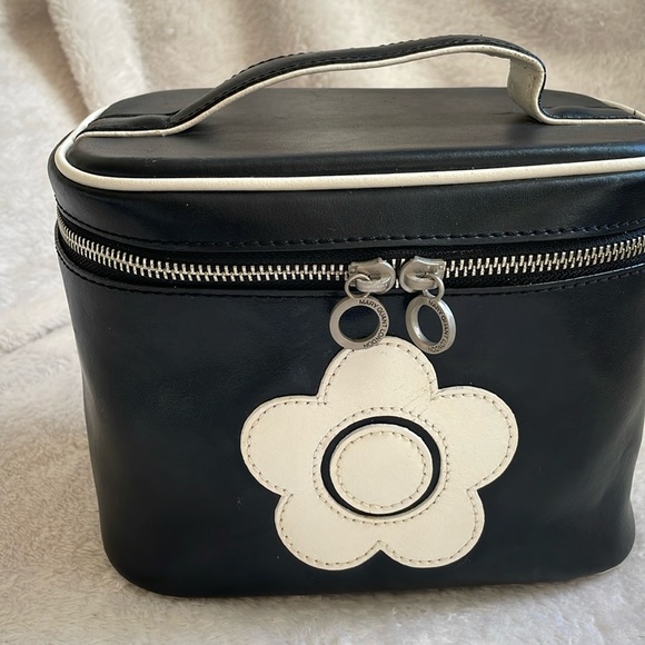 Mary Quant London | Bags | Mary Quant London Vanity Bag | Poshmark